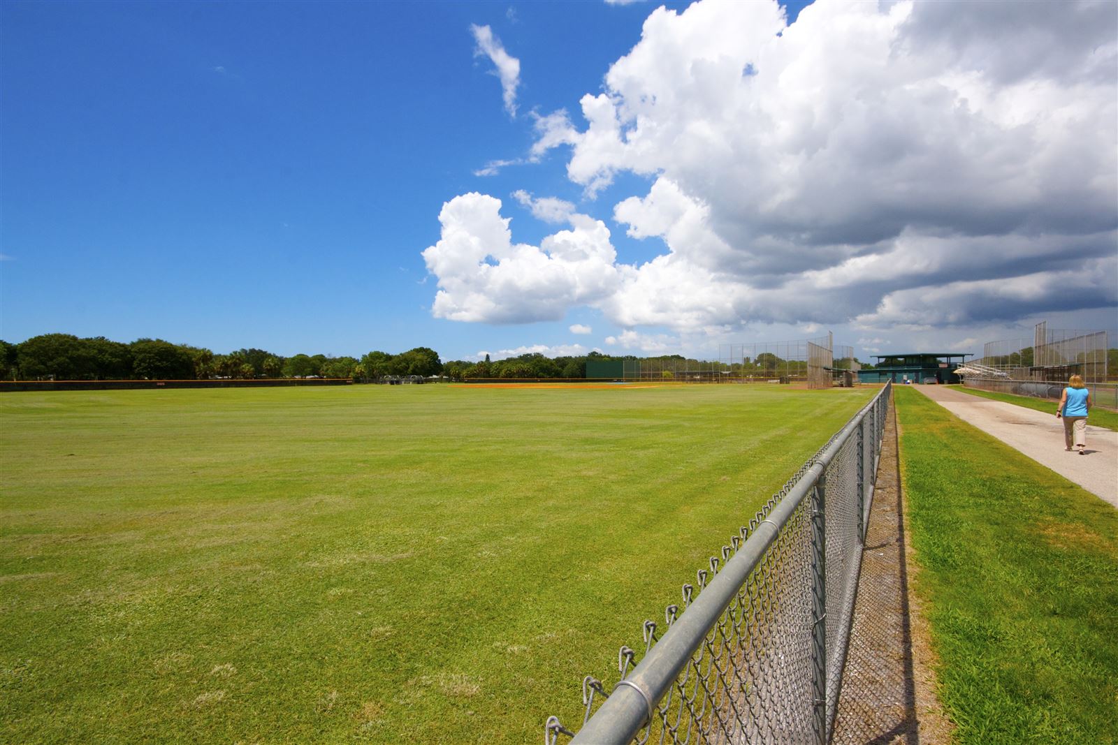 Locations Hub - Walter Fuller Park & Baseball Field