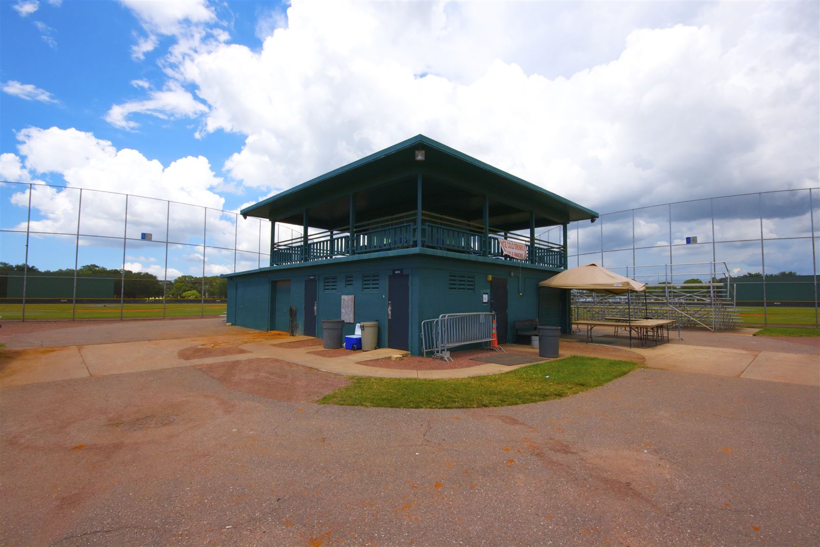 Locations Hub - Walter Fuller Park & Baseball Field