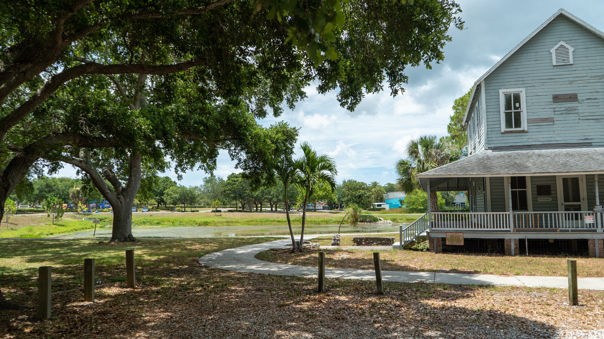 Locations Hub - Plumb House